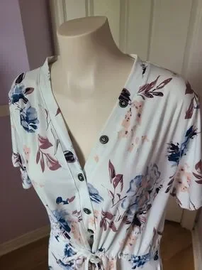 Dresses | Light Blue White Floral Dress | Poshmark